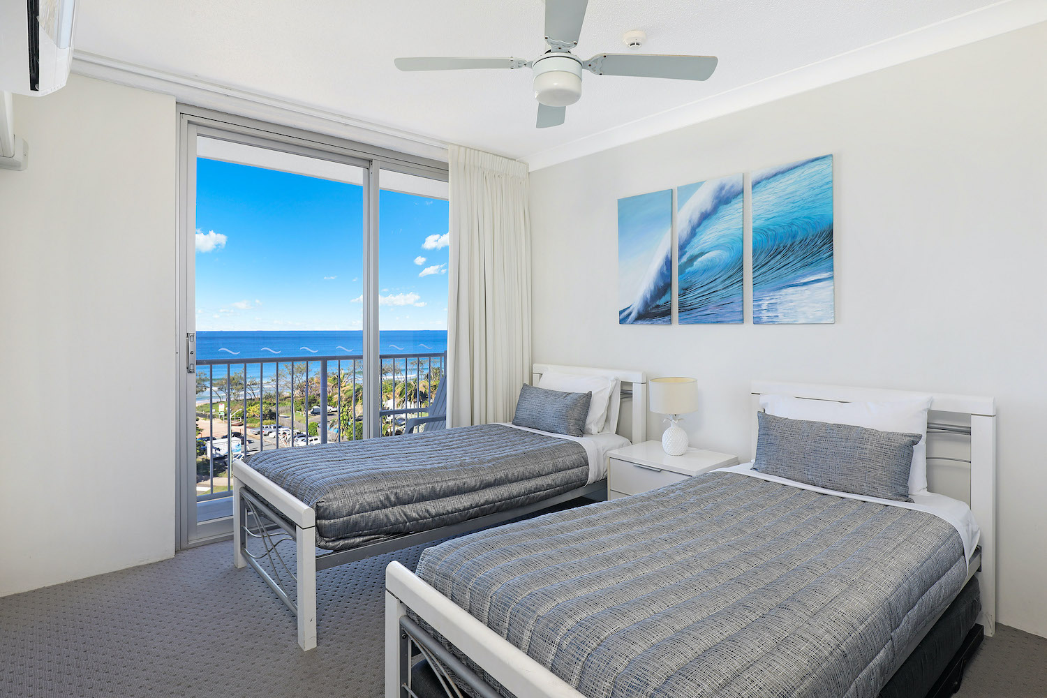 Two Bedroom Ocean View Apartment | Elouera Tower Apartments